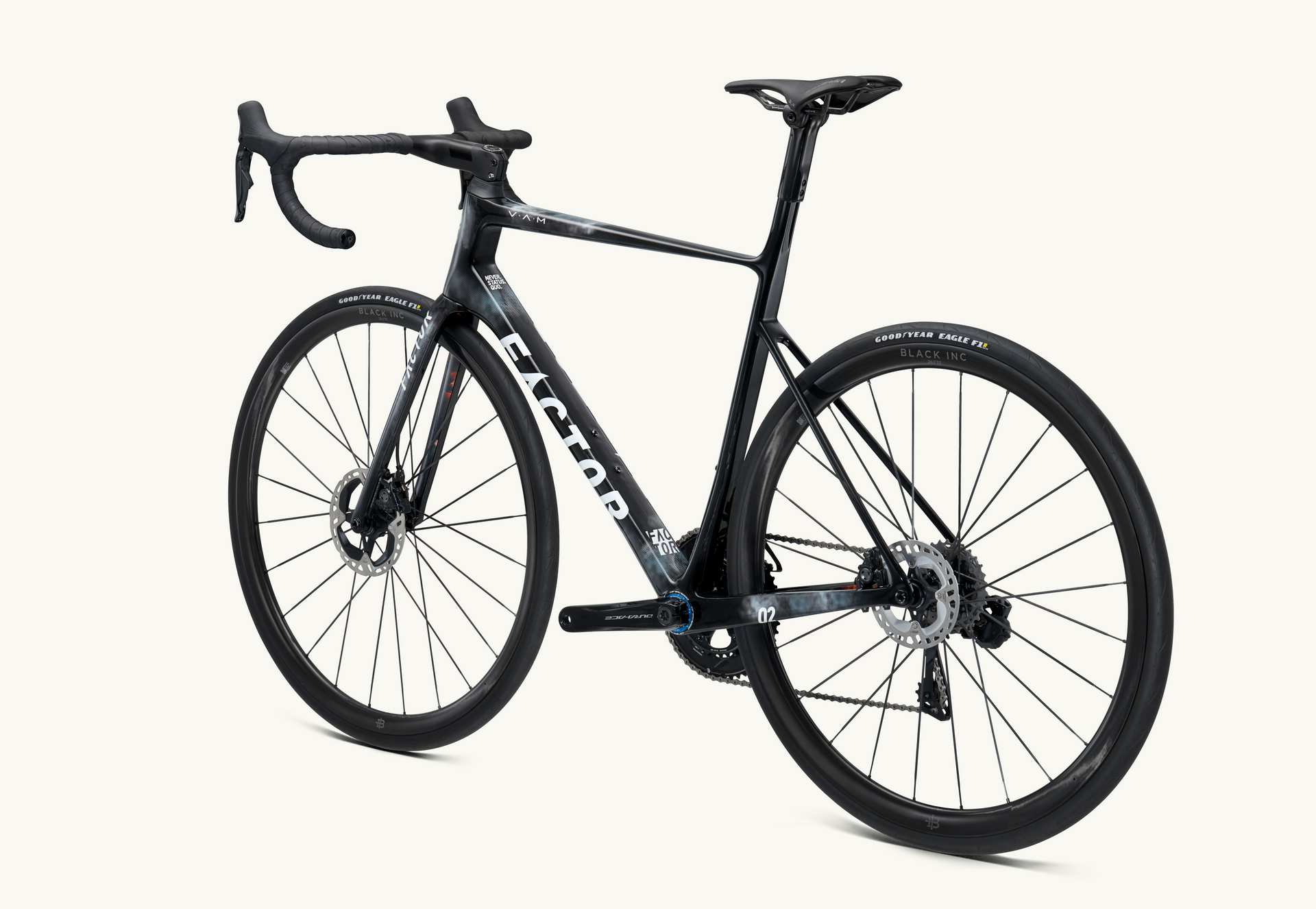 Factor présent son nouveau O2 VAM, le vélo de montagne le plus rapide ...