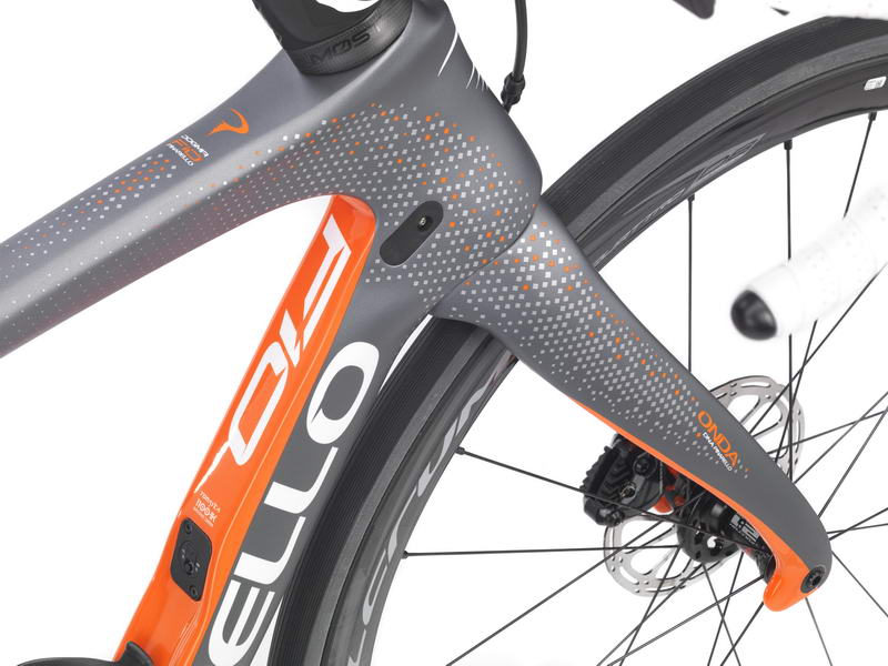 F10 Disk, K10 et F10 X-Light, une pluie de nouveautés chez Pinarello ...