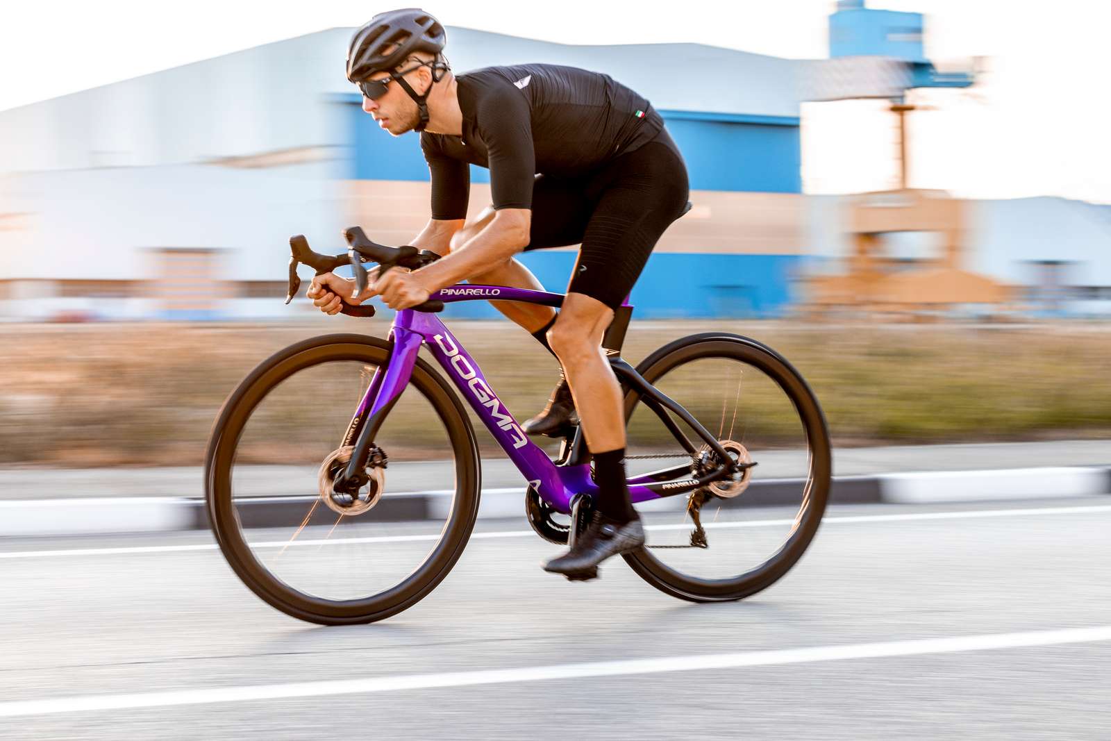 Le Pinarello Dogma F rhabillé pour l'hiver avec les coloris 2023 ...