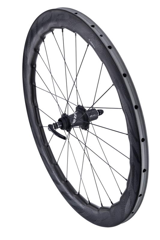 Du boyau pour les Zipp 454 NSW et 303 Firecrest - Matos vélo ...
