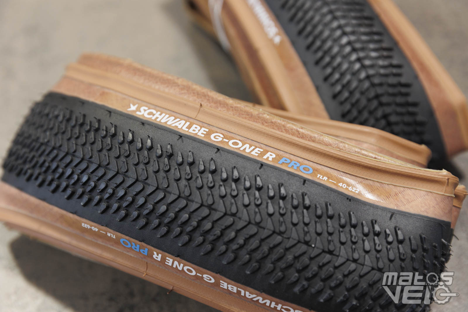Test des pneus gravel Schwalbe G-One R Pro 40 et RX Pro 45 mm - Matos ...