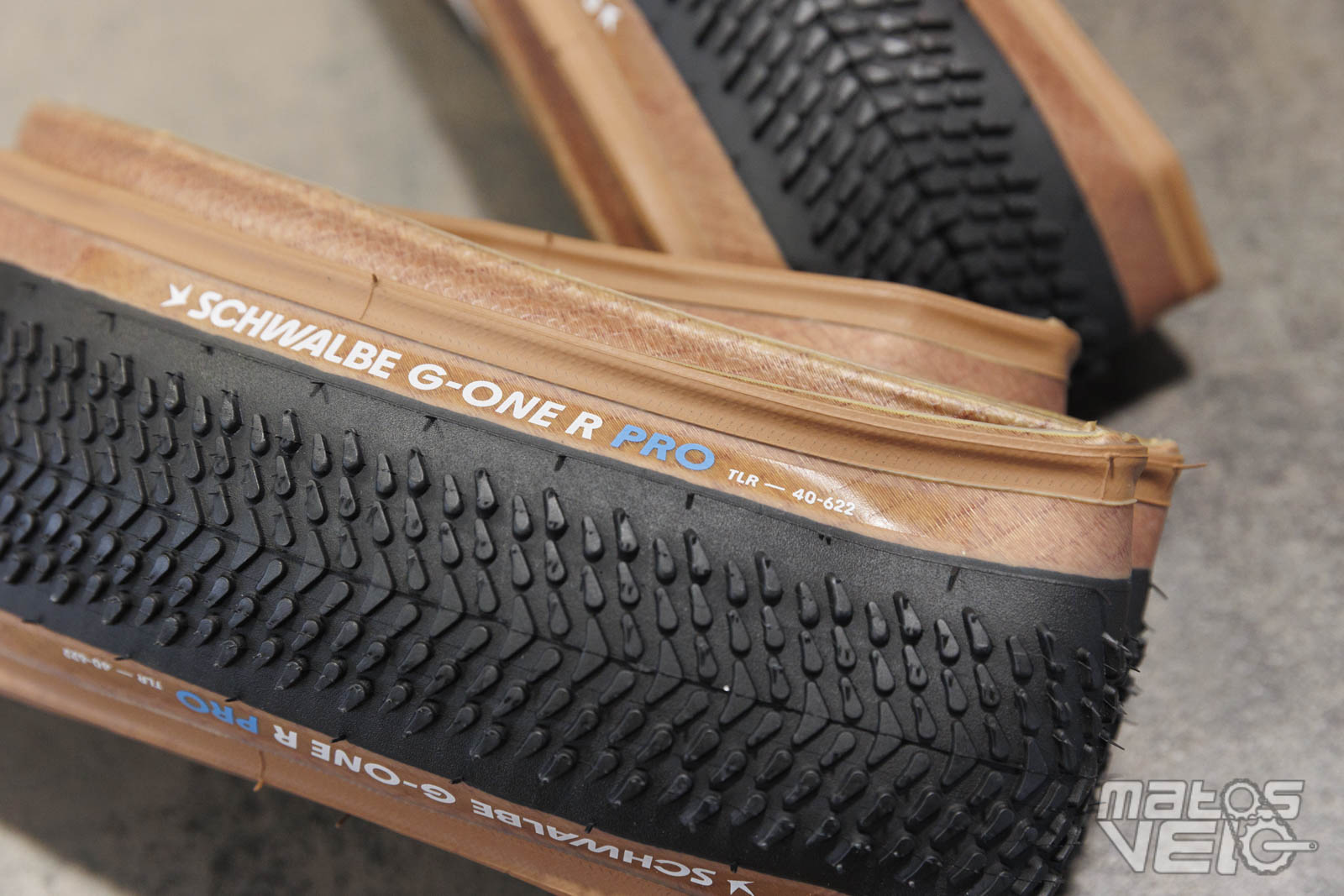 Test des pneus gravel Schwalbe G-One R Pro 40 et RX Pro 45 mm - Matos ...