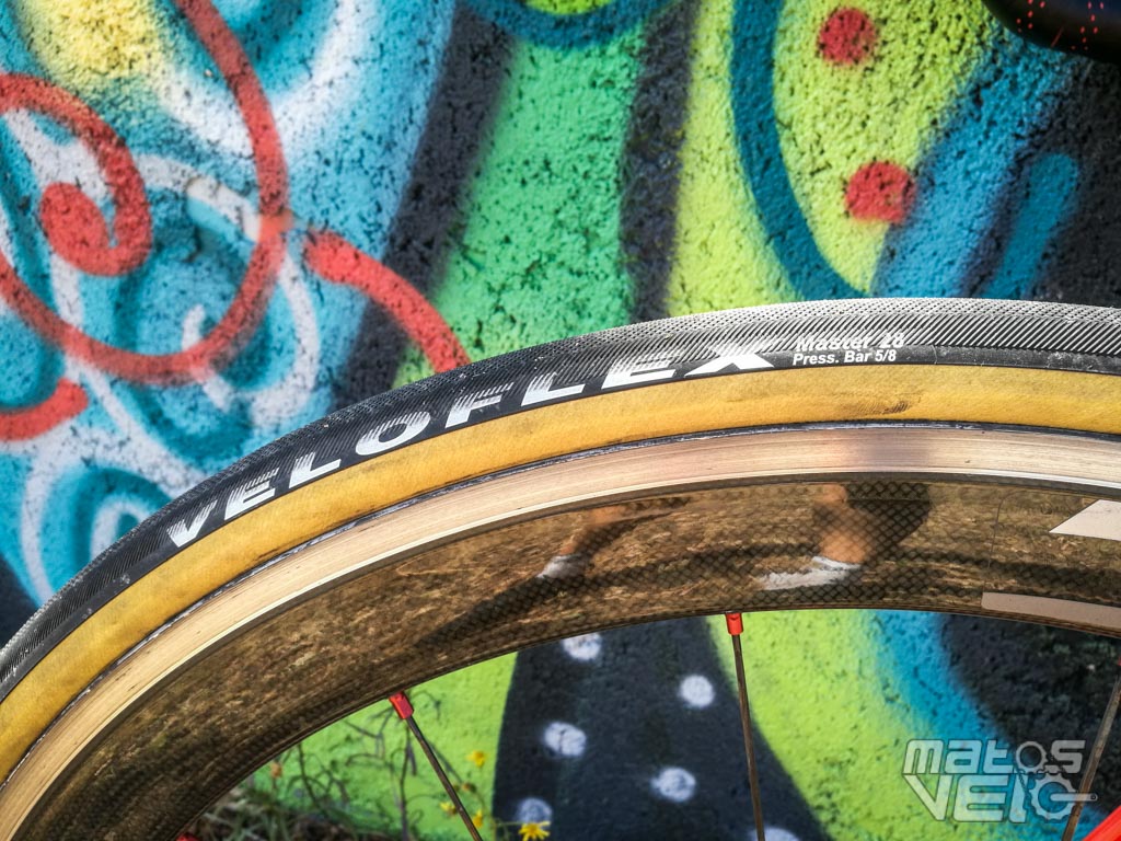 Essai des pneus Veloflex Corsa et Master 28mm - Matos vélo, actualités ...